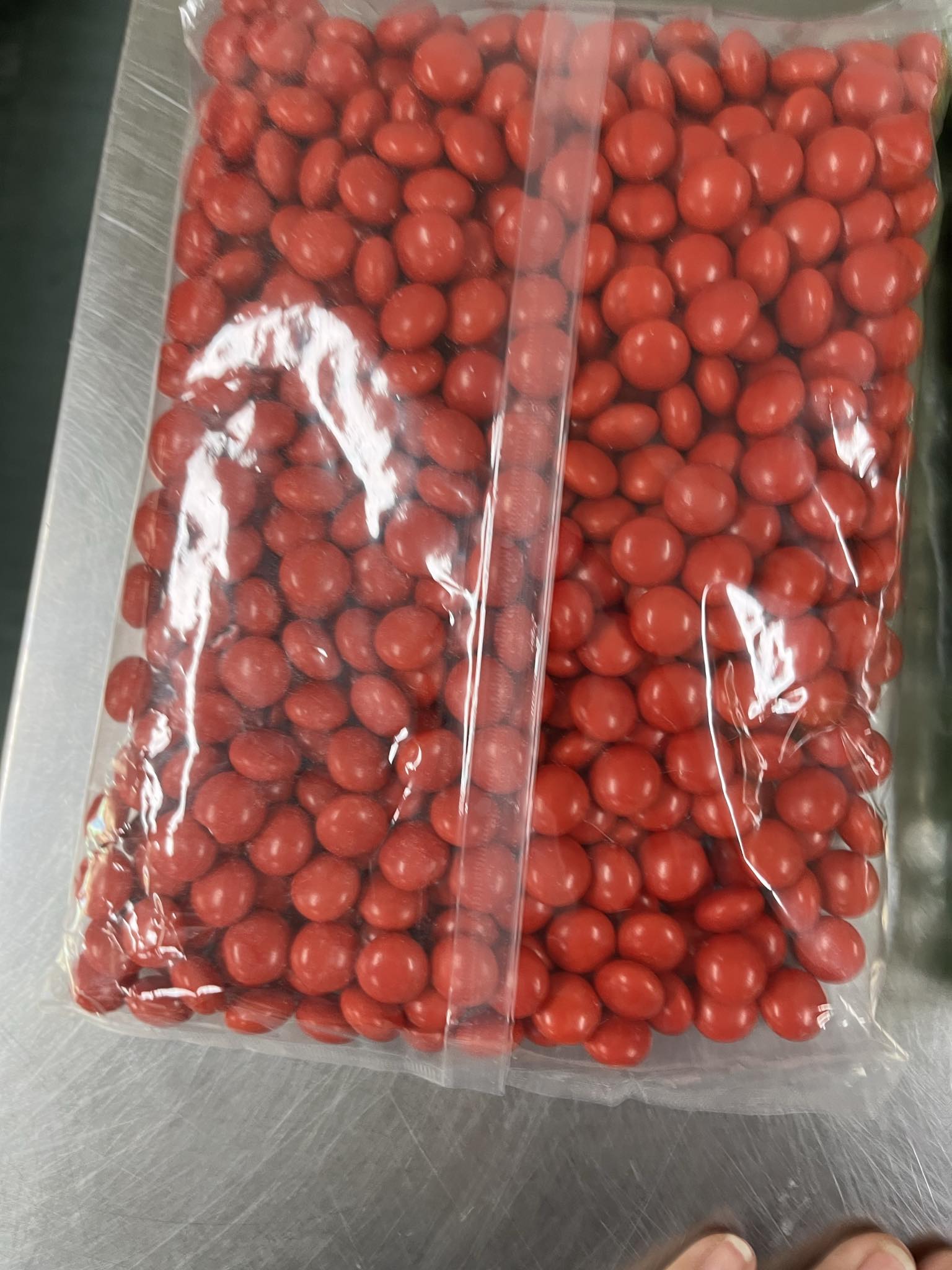 CHOC BUTTONS - RED 1KG – Simply Good